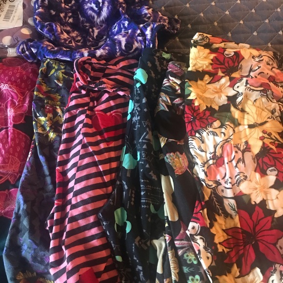 LuLaRoe | Pants & Jumpsuits | 1 Pair Lulu Roe Leggings | Poshmark